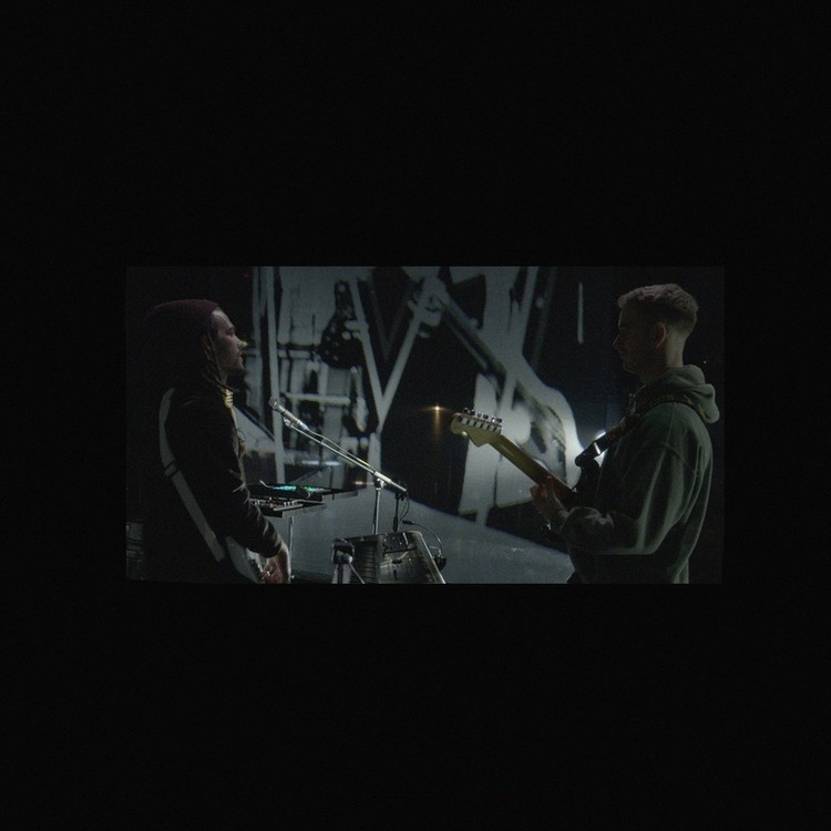 Fkj - Listen & Enjoy the music of Your Favourite Artist on Hungama